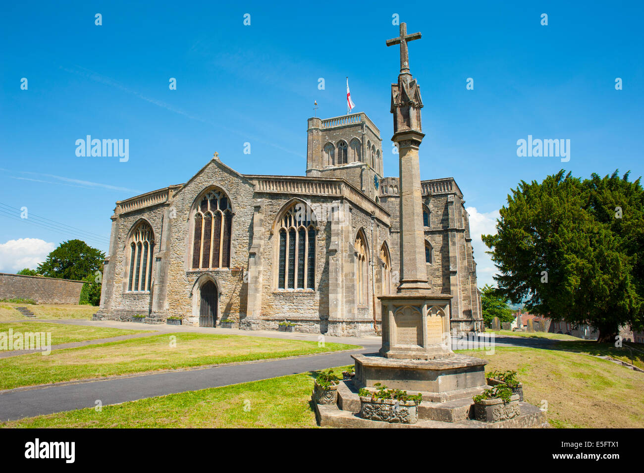 St marys church wedmore somerset hi-res stock photography and images ...