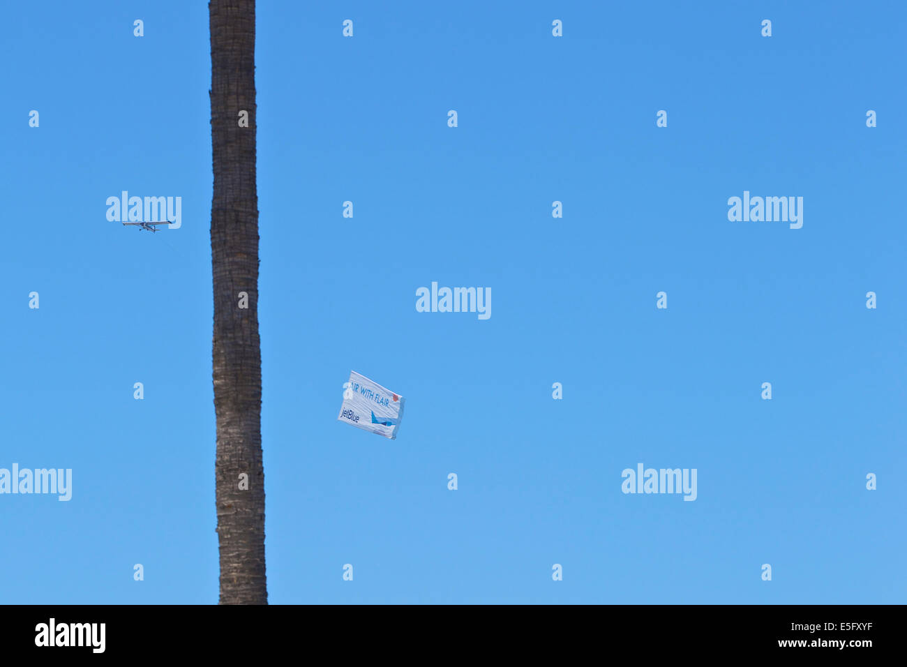 Banner Towing Aircraft Tows Aerial Advert Over Long Beach Waterfront On ...