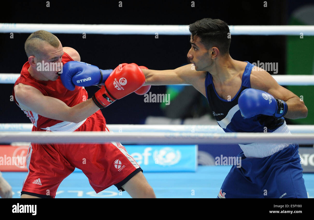 JOE HAM (RED) & QAIS ASHFAQ (B BOXING SECC GLASGOW SCOTLAND 30 July ...