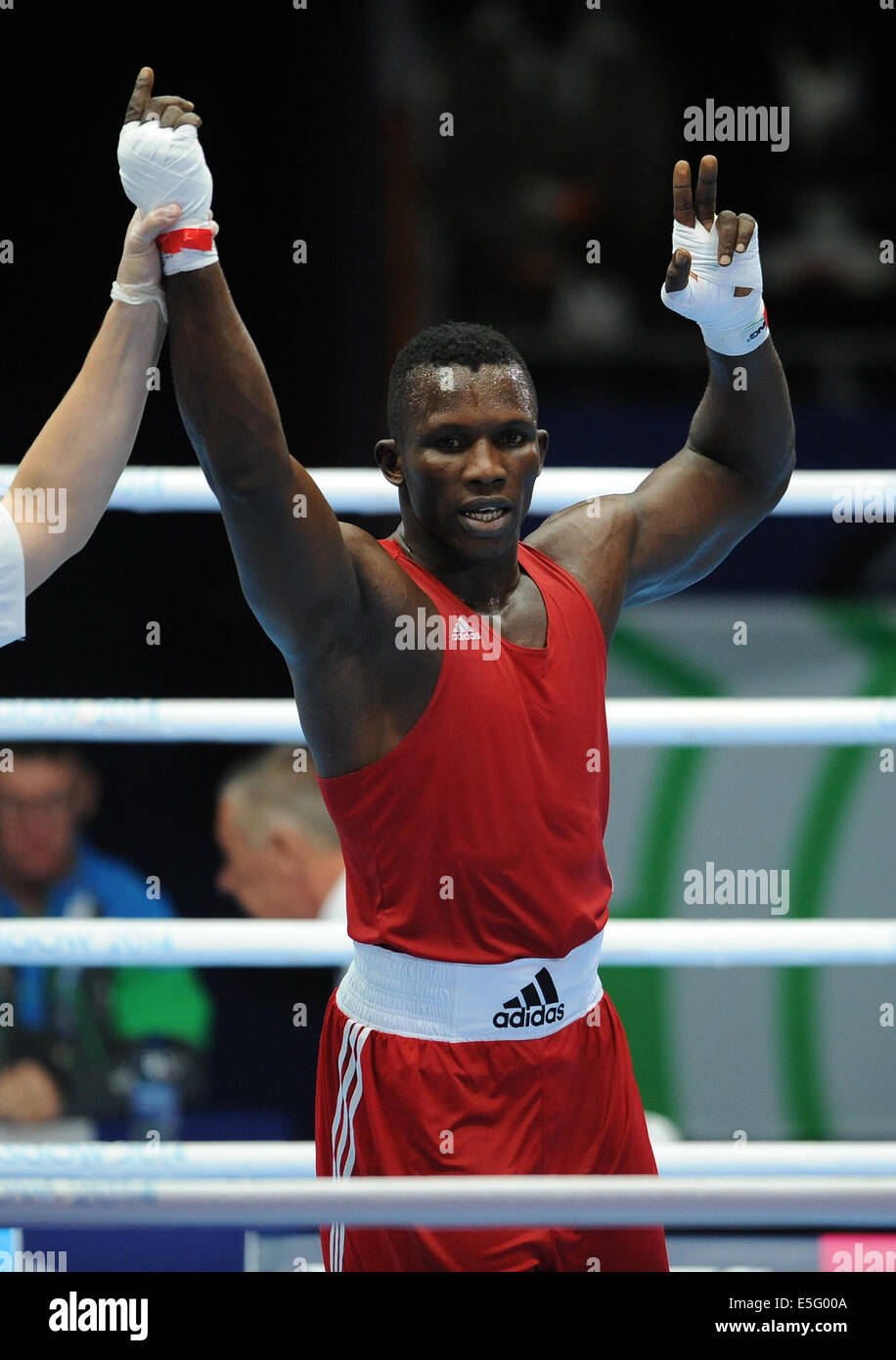 Apochi hi-res stock photography and images - Alamy