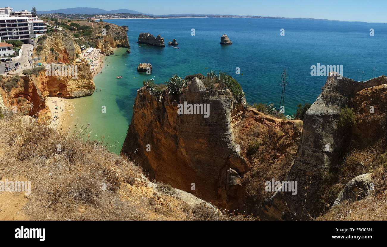 Praia de dona ana beach hi-res stock photography and images - Alamy