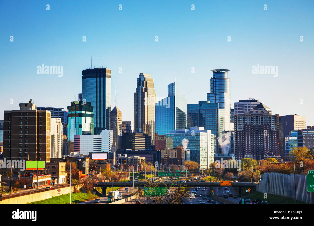 Downtown Minneapolis, Minnesota in the morning Stock Photo - Alamy