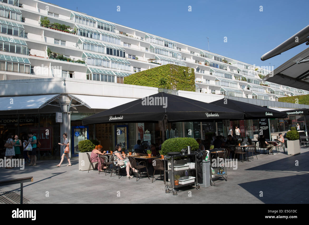Brunswick square london hi-res stock photography and images - Alamy