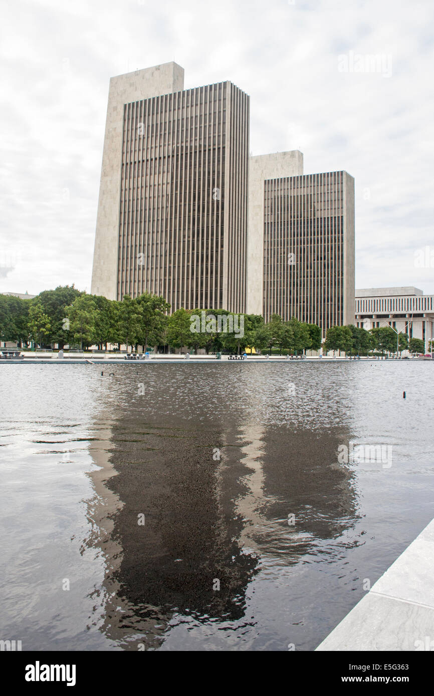 Agency Buildings 2 and 3 reflecting in pools at the Empire State Plaza ...
