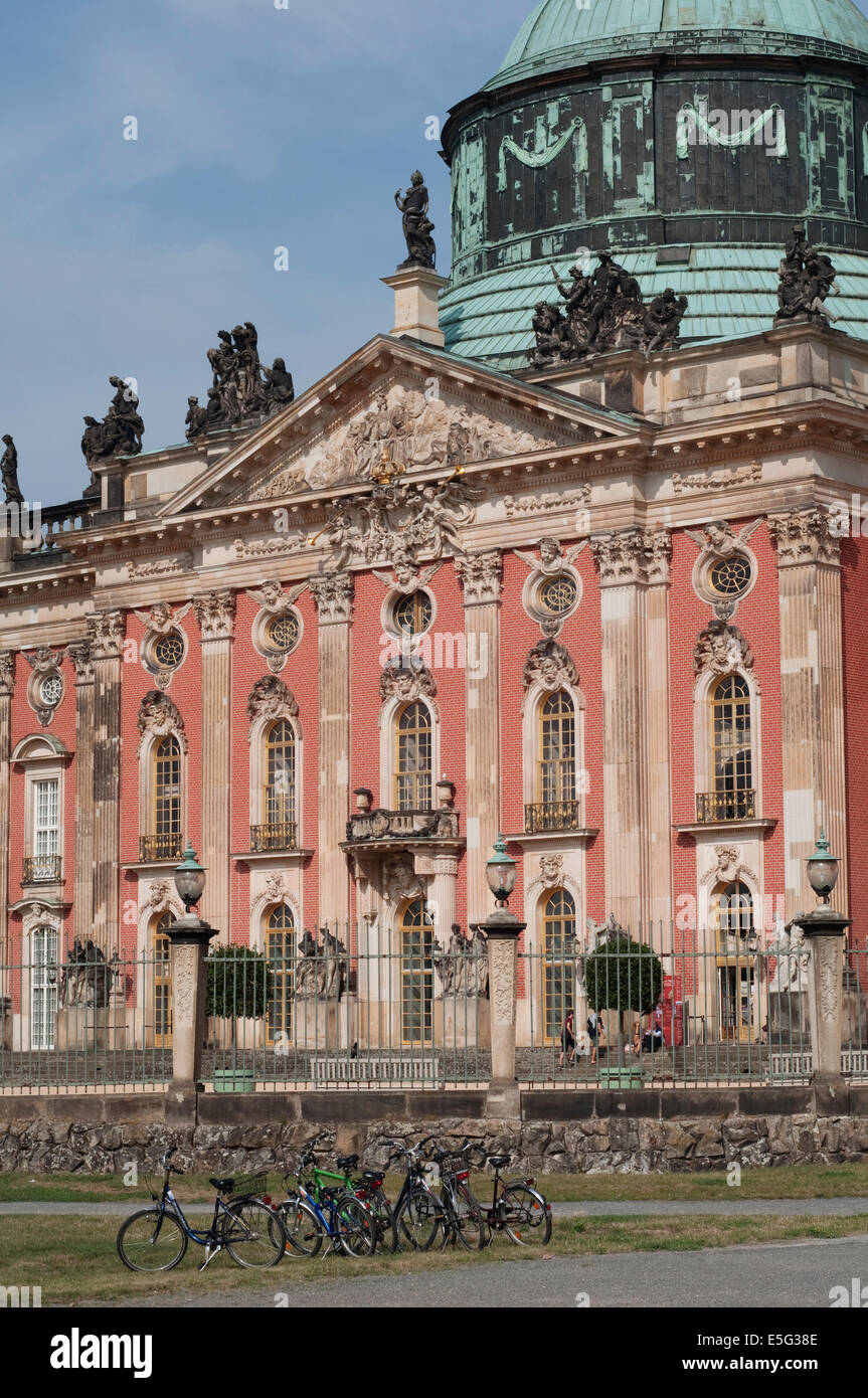 Neues Palais Potsdam Stock Photos & Neues Palais Potsdam Stock Images ...