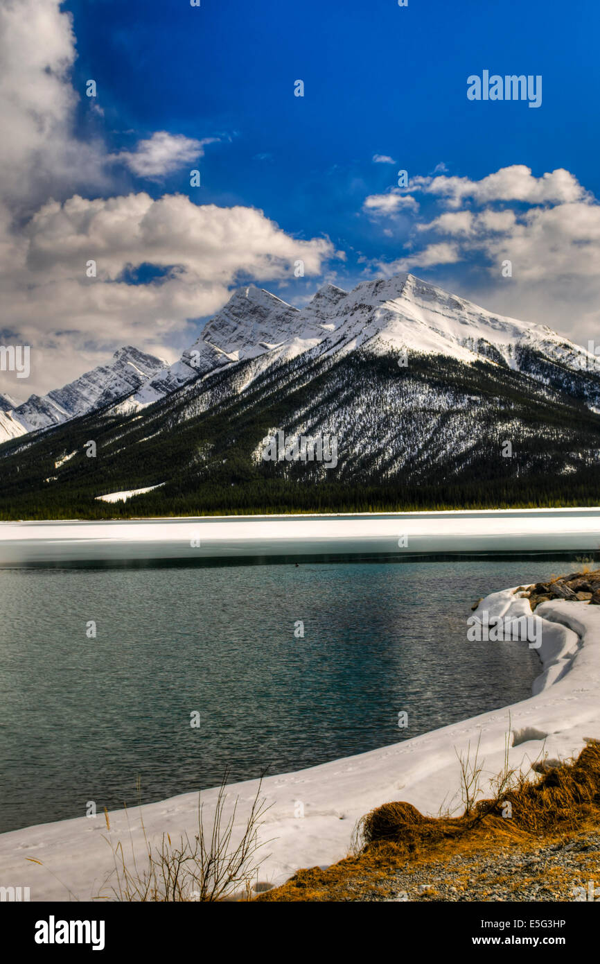 Snowy mountain with lake hi-res stock photography and images - Alamy