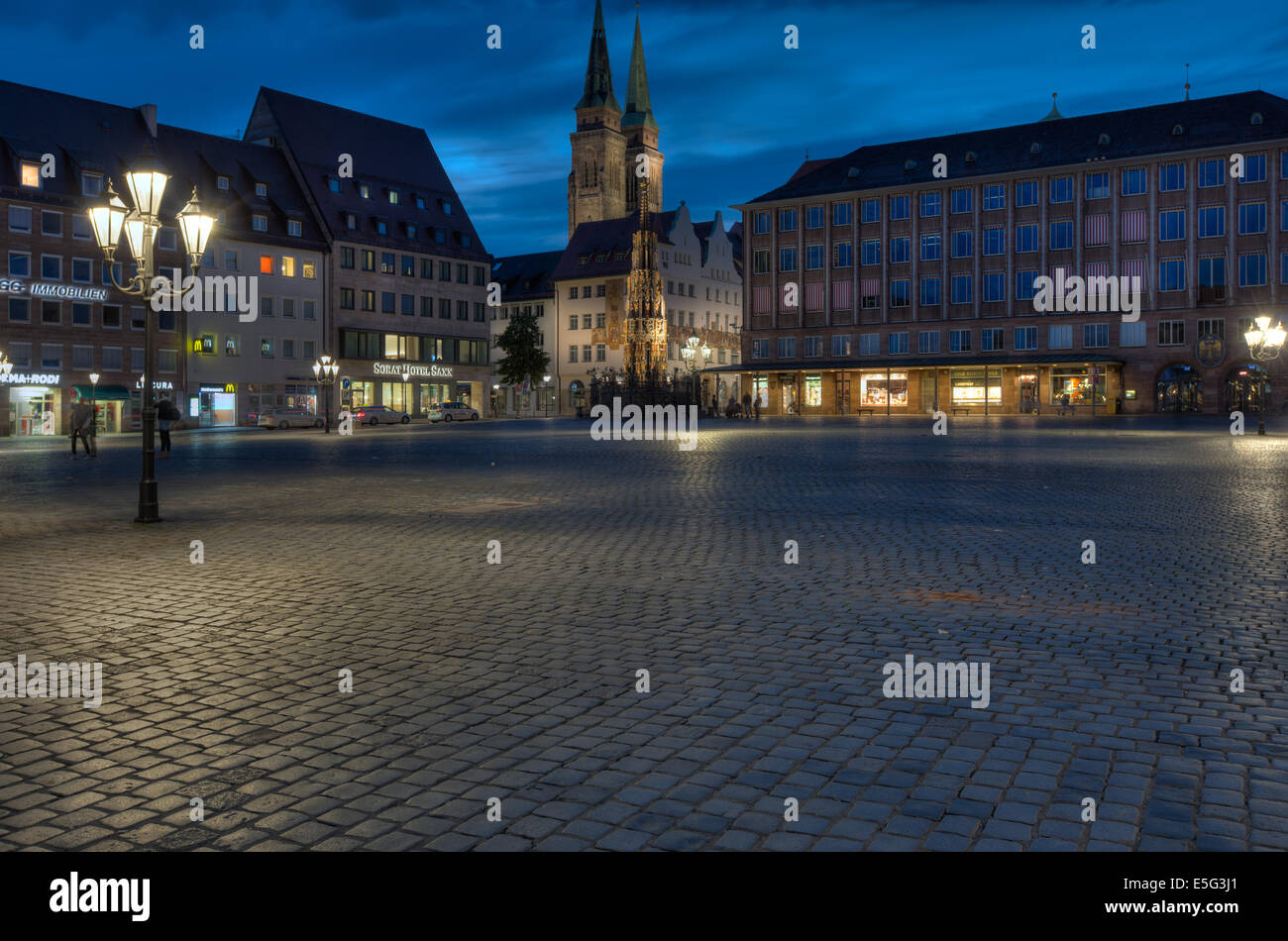 Nuremberg's main market square hi-res stock photography and images - Alamy