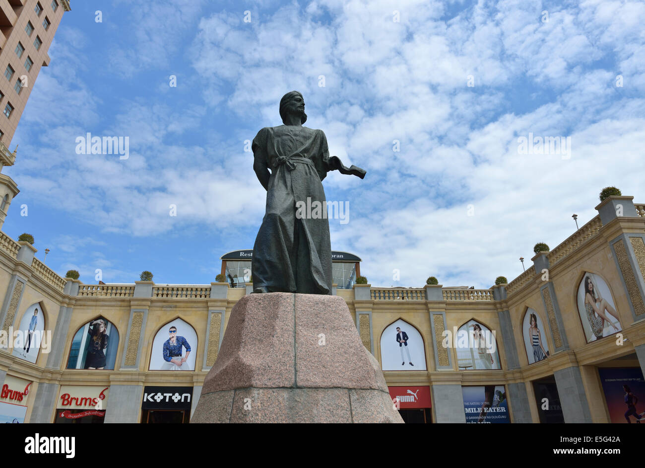 Statue of Azerbaijani poet Imadaddin Nasimi (1369-1417), Baku ...