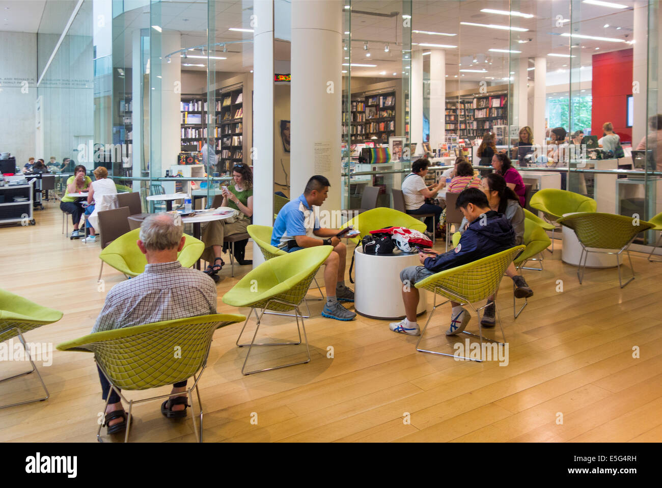 Eating as fine art hi-res stock photography and images - Alamy