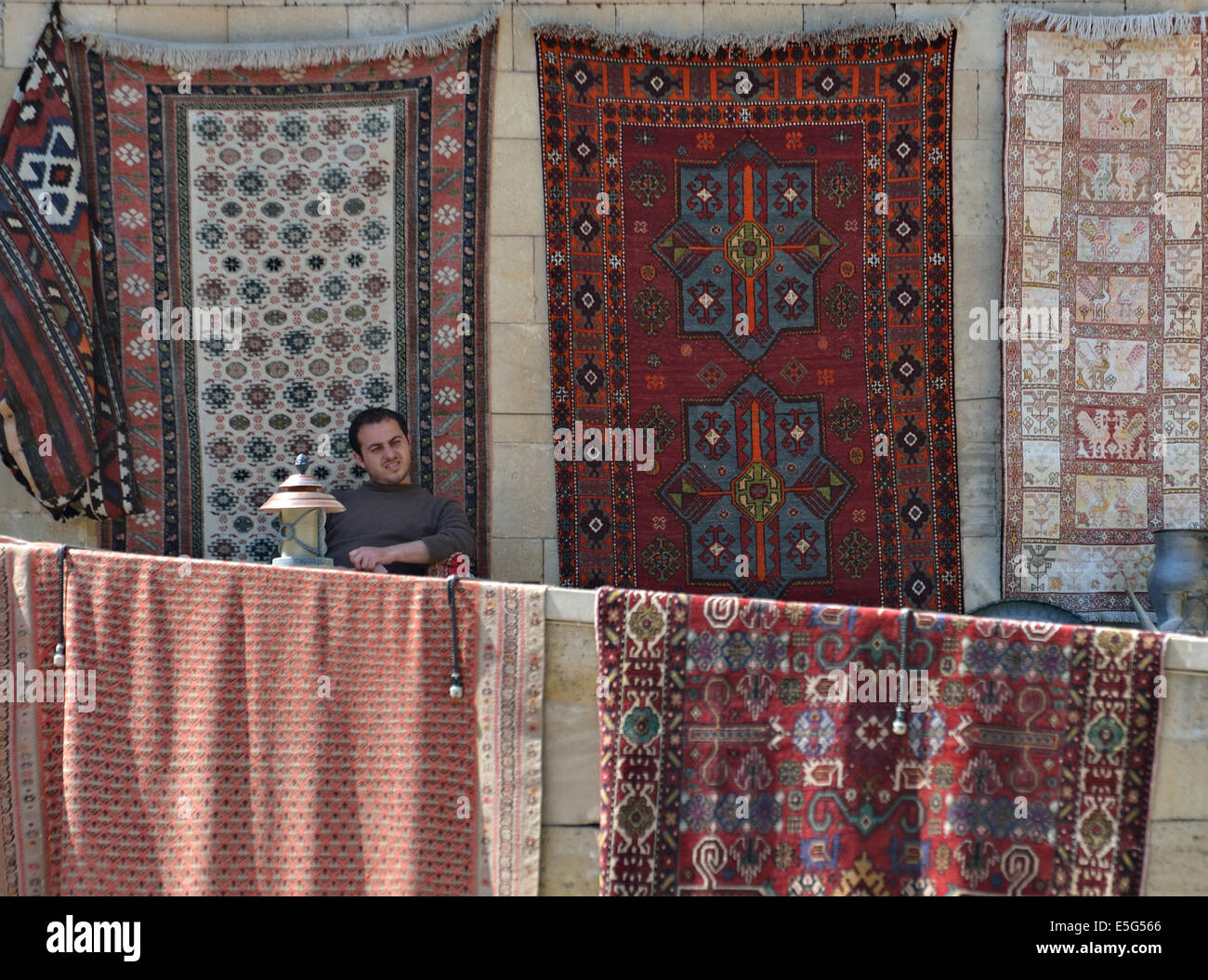 Baku bazaar market azerbaijan hi-res stock photography and images - Alamy