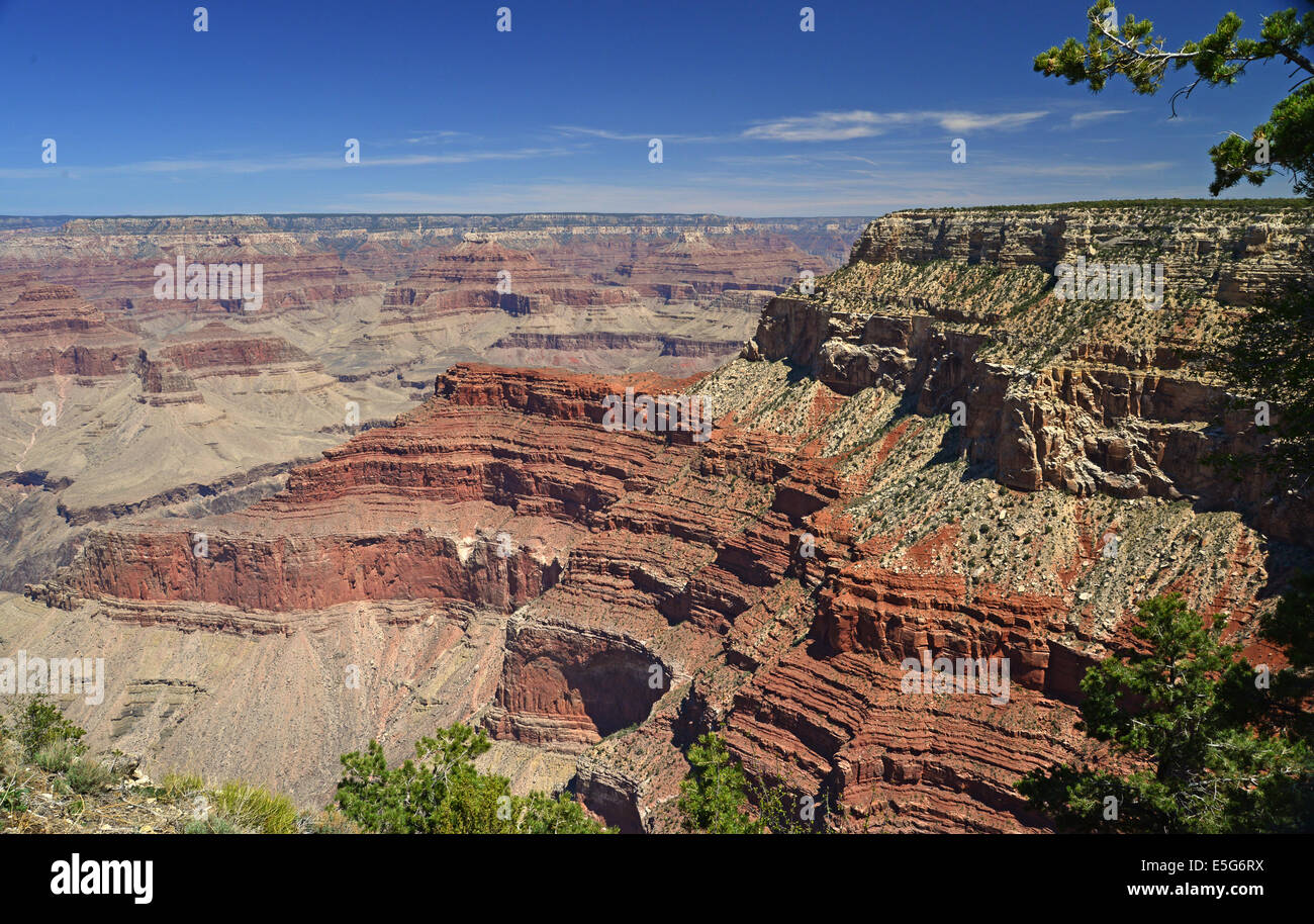 Layers of red rock hi-res stock photography and images - Alamy