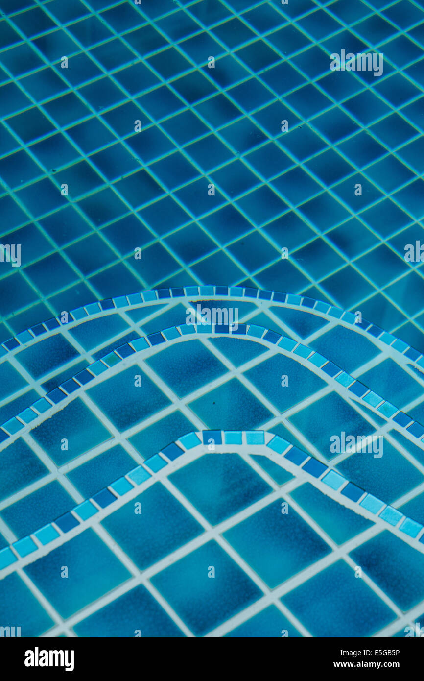 Swimming pool mosaic floor hi-res stock photography and images - Alamy