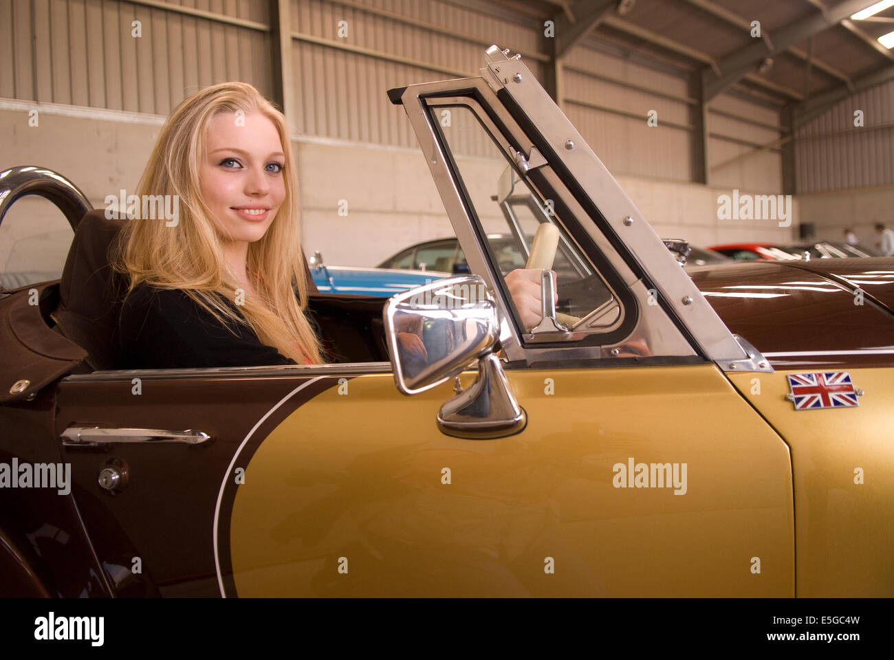 Car show girl hi-res stock photography and images - Alamy
