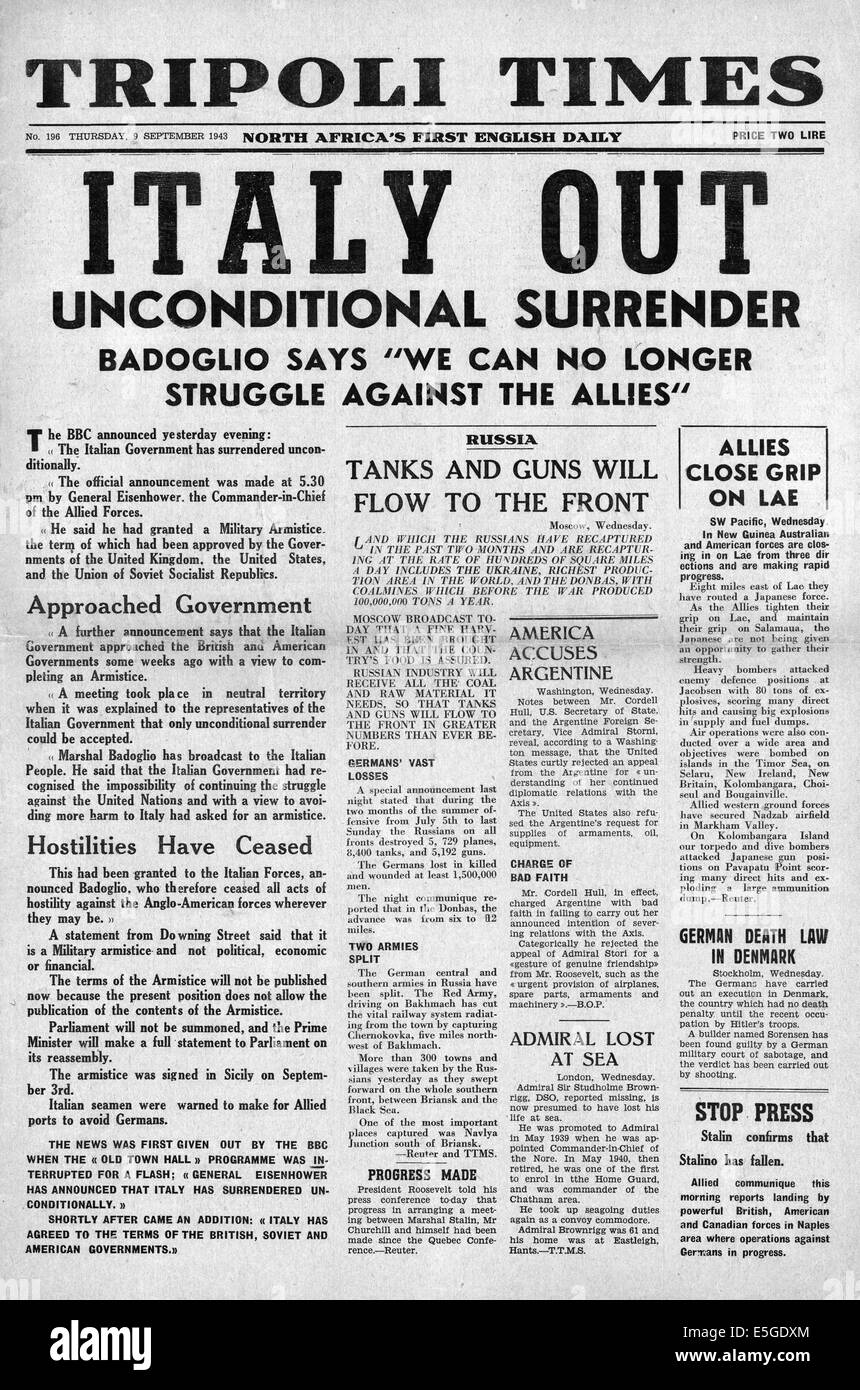 King of italy mussolini Black and White Stock Photos & Images - Alamy