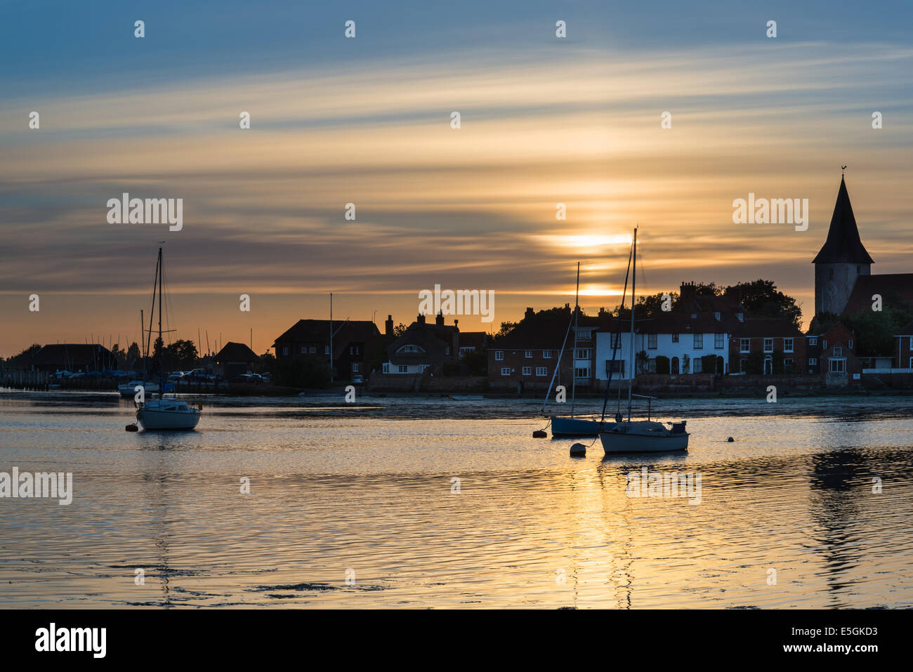 The harbour at sunset hi-res stock photography and images - Alamy
