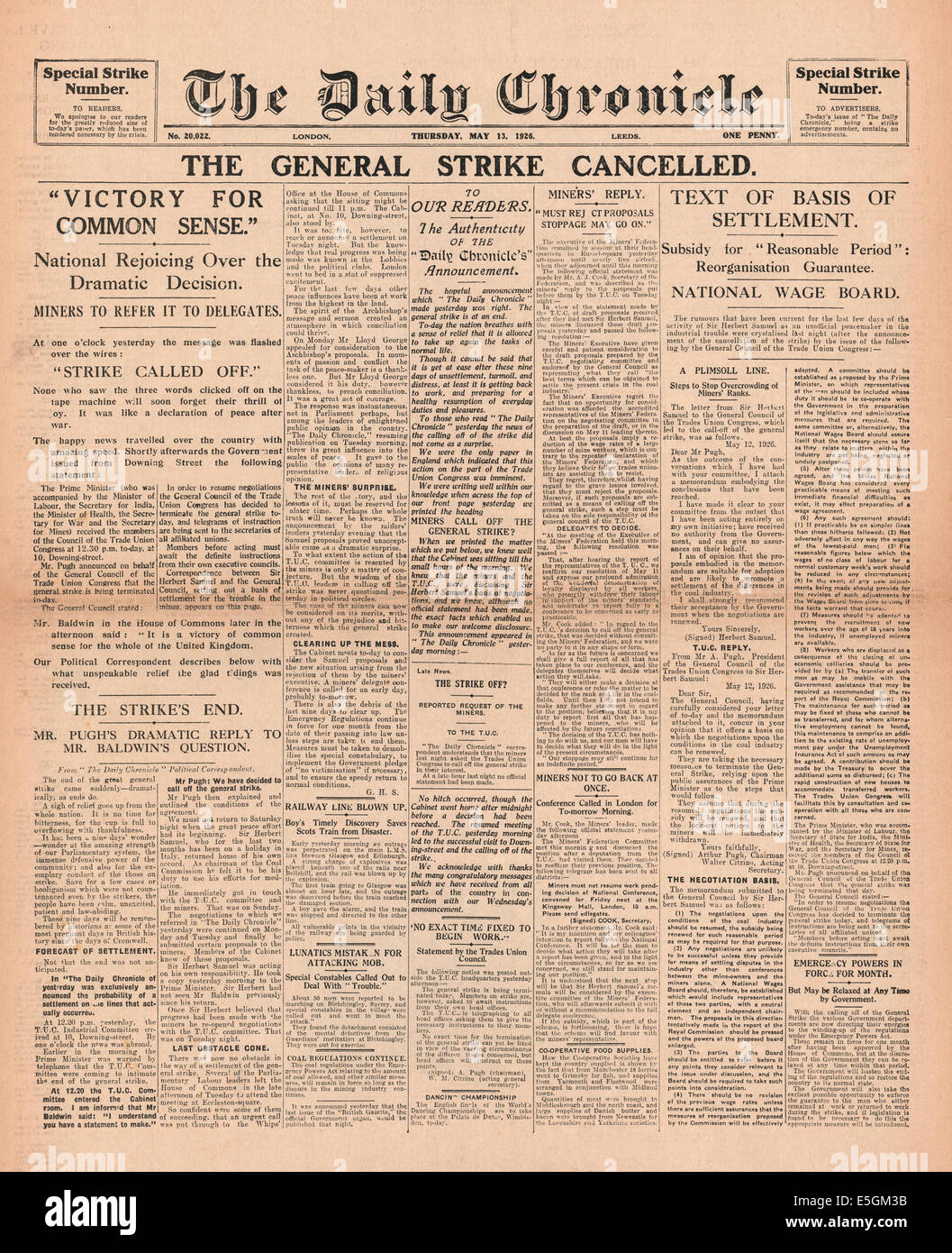 The daily chronicle hi-res stock photography and images - Alamy