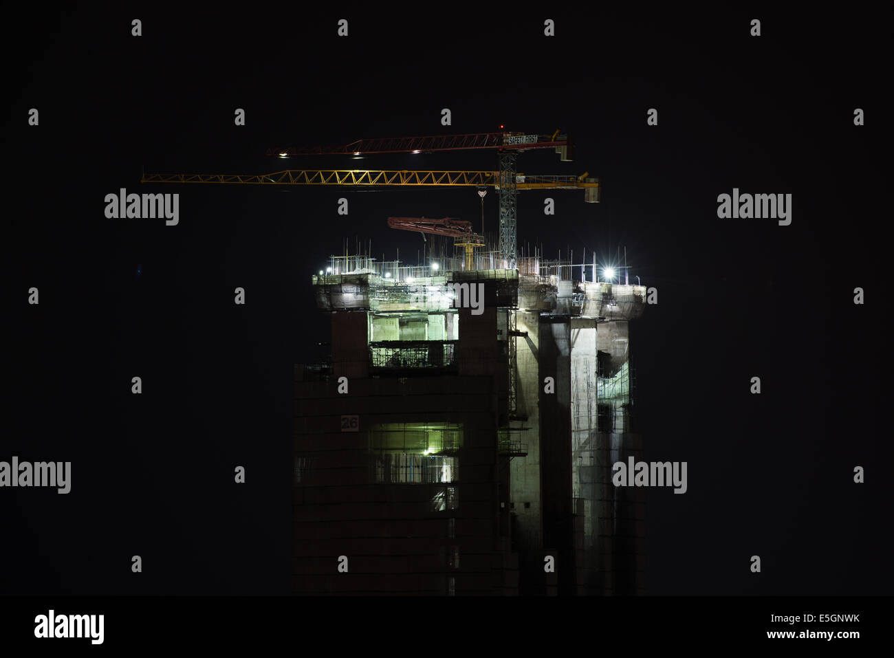 construction site at night Stock Photo - Alamy