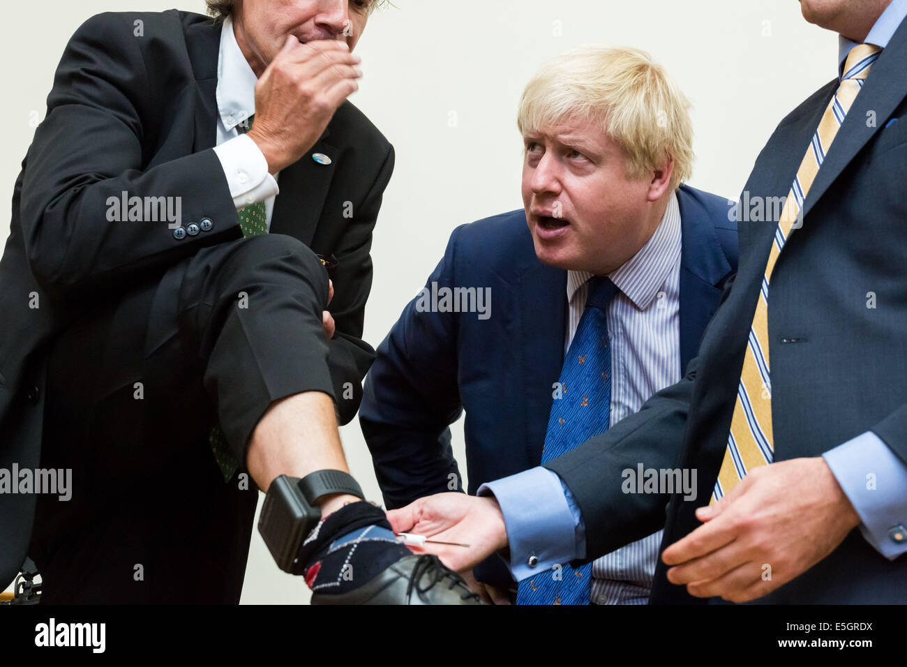 Criminal leg tag hi-res stock photography and images - Alamy