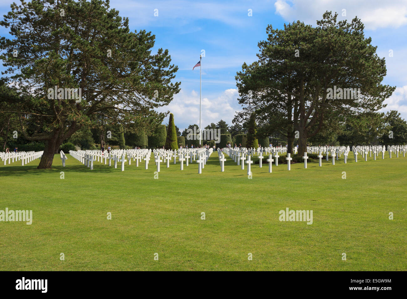 Omaha Beach Cemetery High Resolution Stock Photography and Images - Alamy