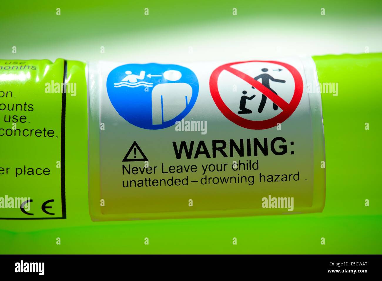 Child warning hi-res stock photography and images - Alamy