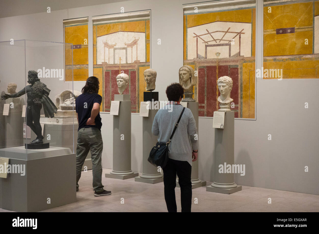 Museum ancient arts hi-res stock photography and images - Alamy