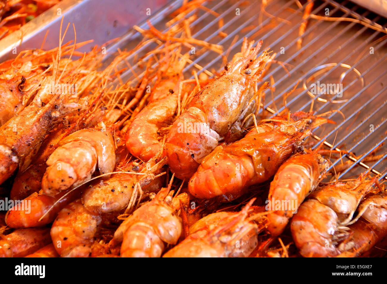 Shrimp closeup in night market Stock Photo - Alamy