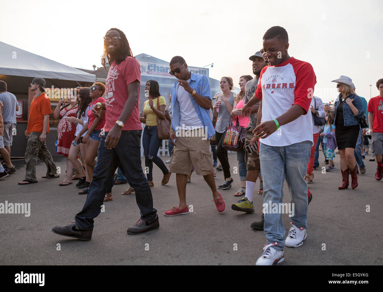 People enjoying Summerfest in Milwaukee, Wisconsin, USA Stock Photo - Alamy