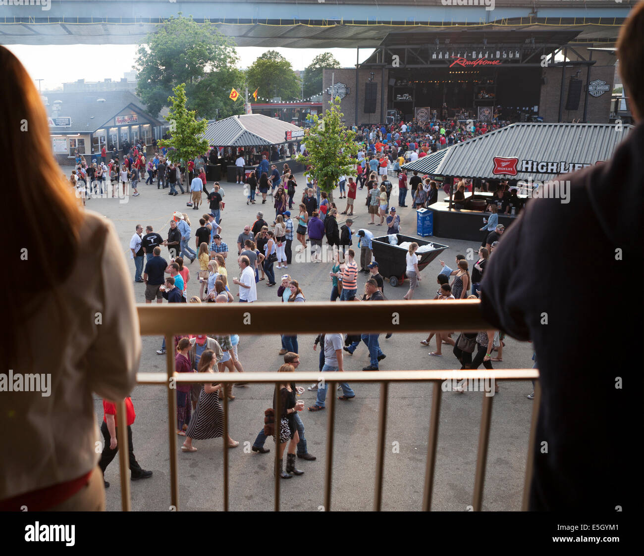 People enjoying Summerfest in Milwaukee, Wisconsin, USA Stock Photo - Alamy