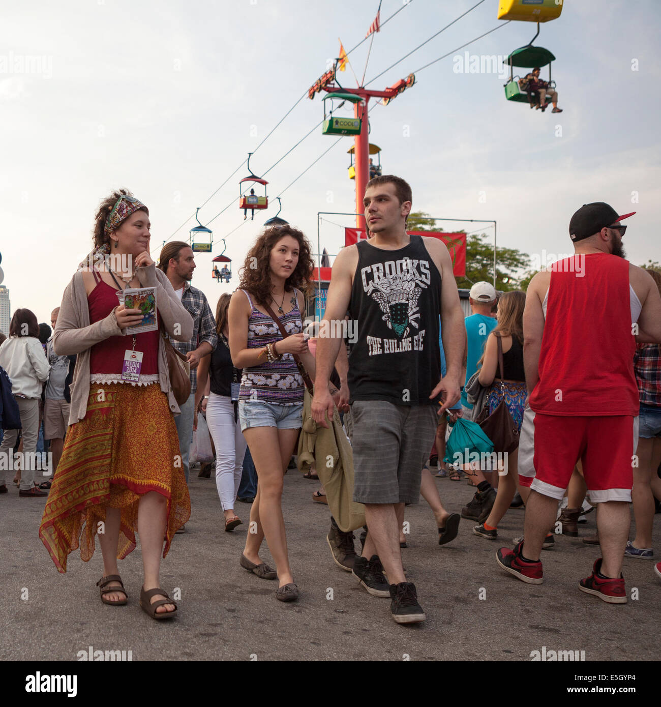 People enjoying Summerfest in Milwaukee, Wisconsin, USA Stock Photo - Alamy