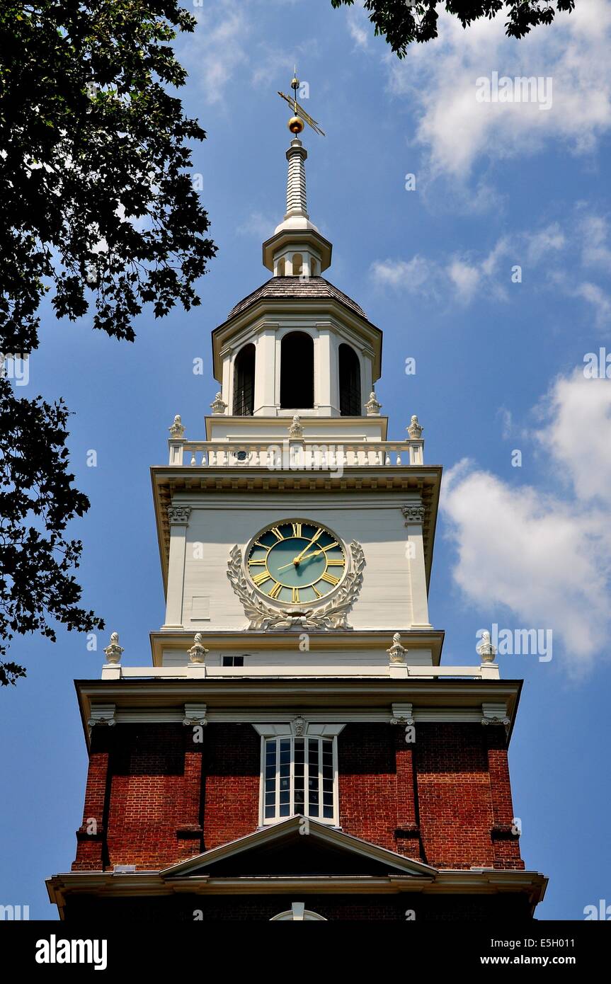 Independence hall hi-res stock photography and images - Alamy