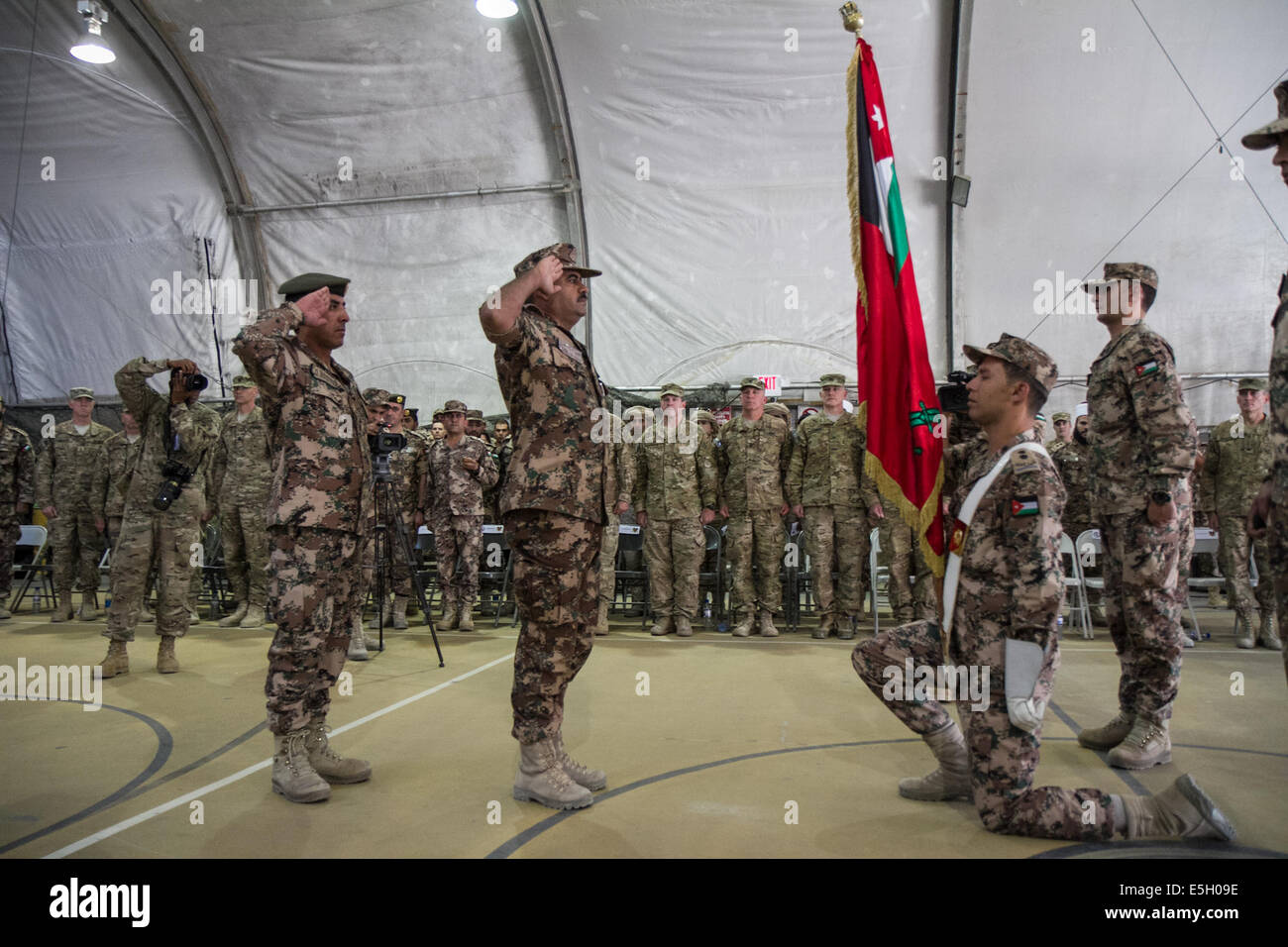 Royal jordanian land force hi-res stock photography and images - Alamy