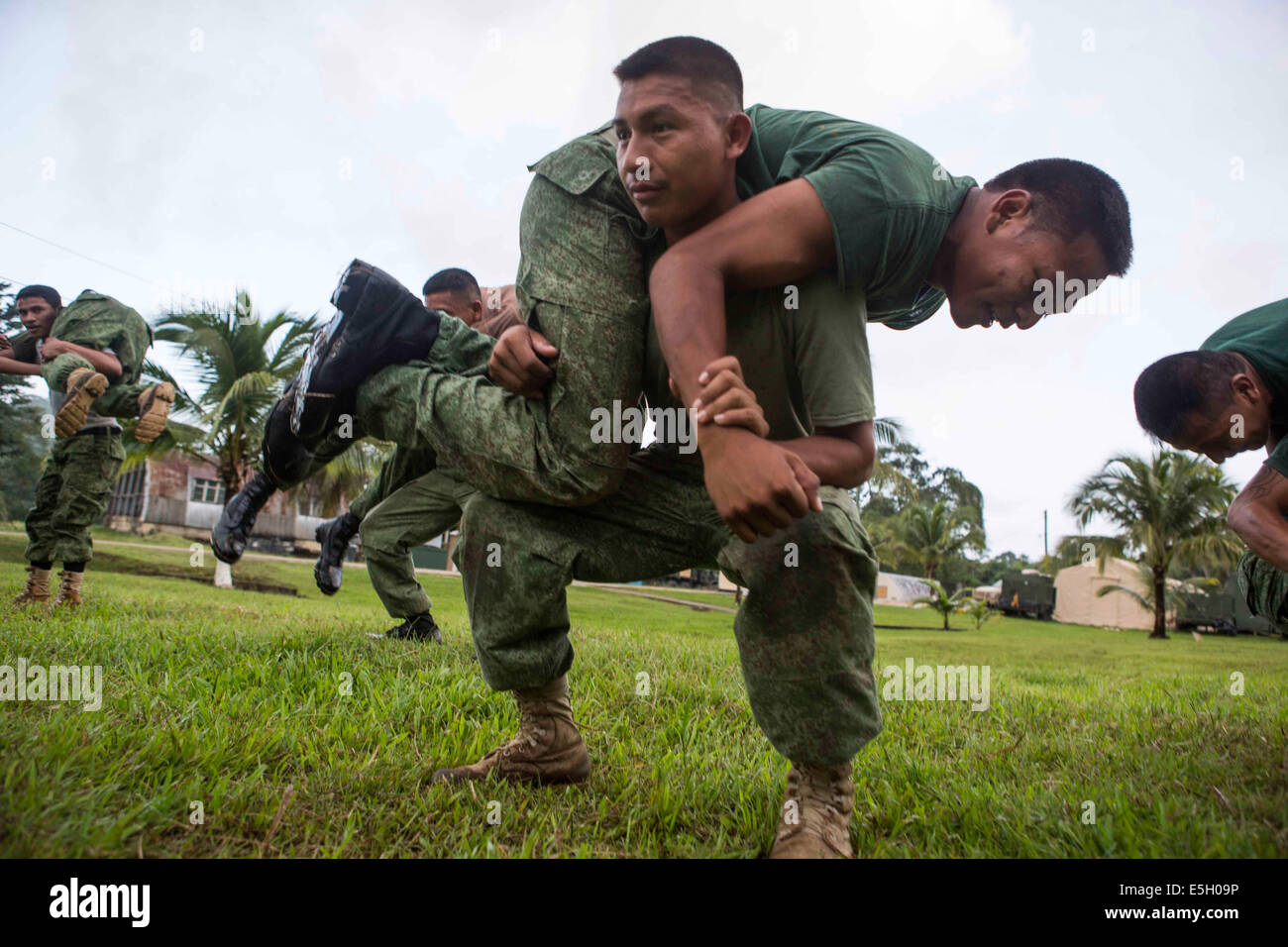 Belizean soldiers hi-res stock photography and images - Alamy