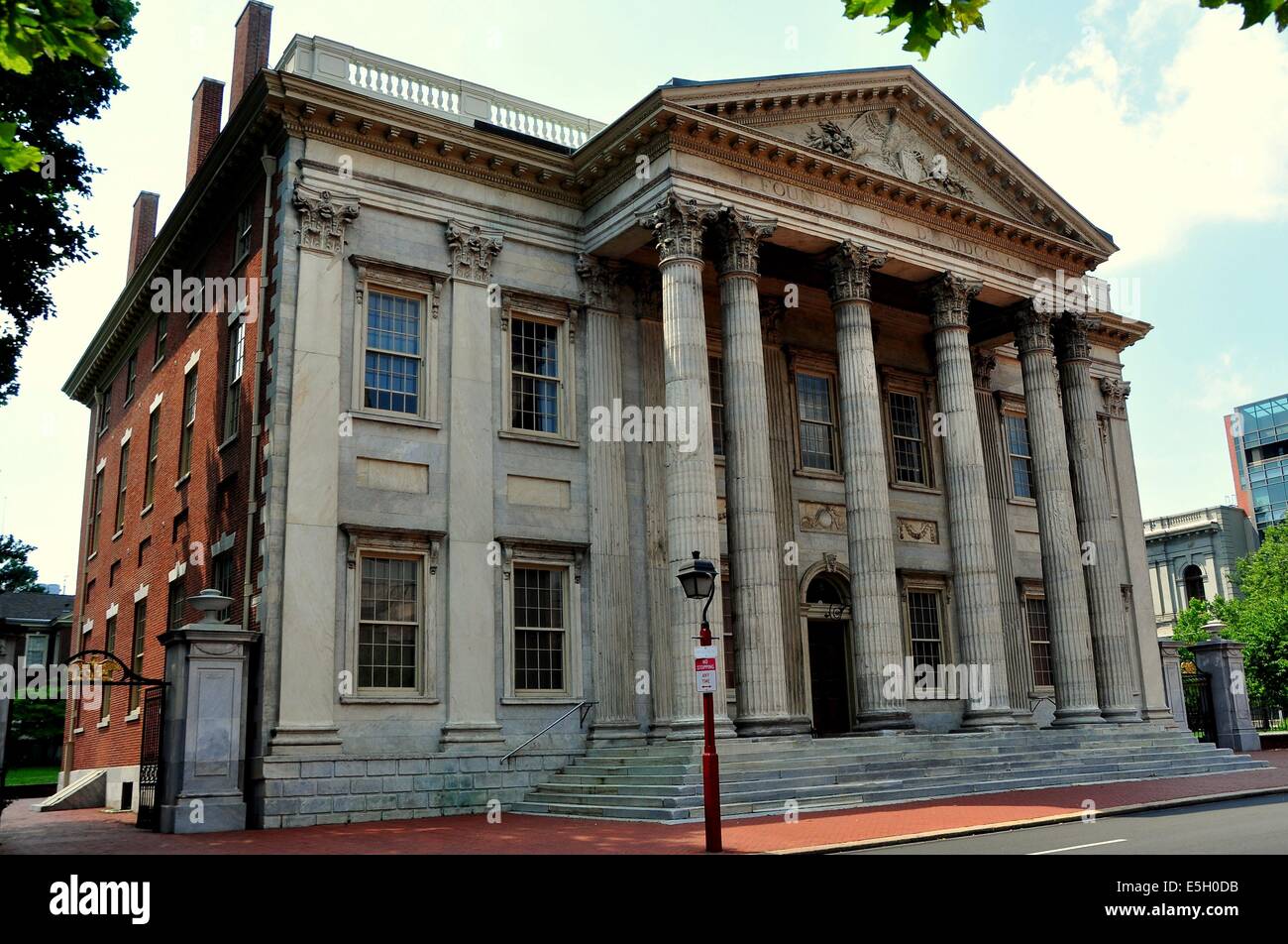 PHILADELPHIA, PENNSYLVANIA: The imposing Greek classical style facade ...