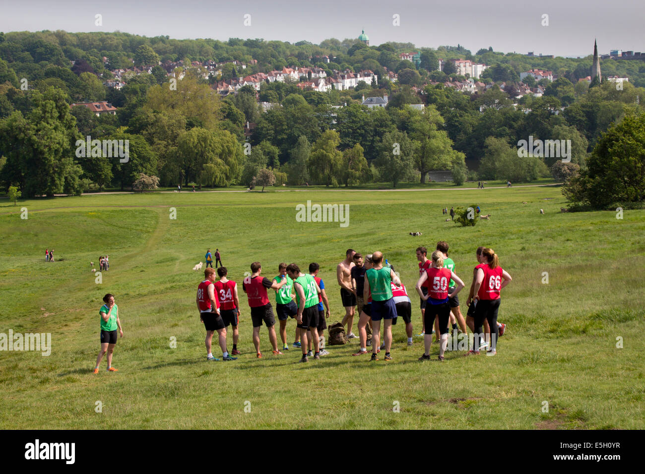 British Military Fitness Outdoor fitness group taking a drinks break ...