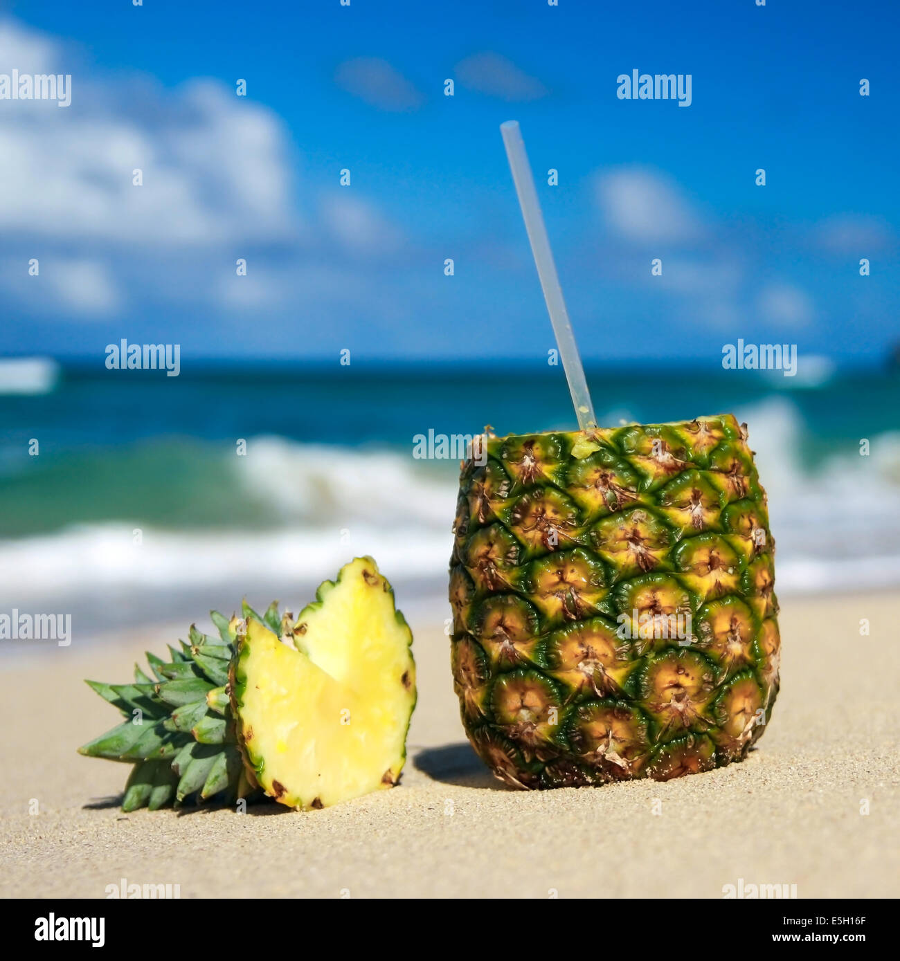 Pina colada on caribbean beach of Atlantic ocean Stock Photo - Alamy