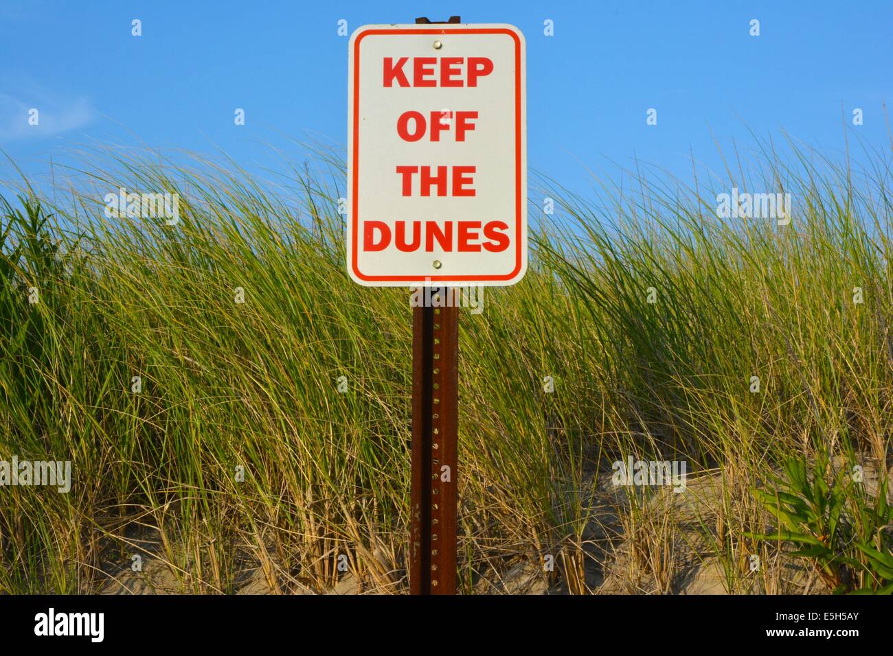 Sand dune warning sign hi-res stock photography and images - Alamy