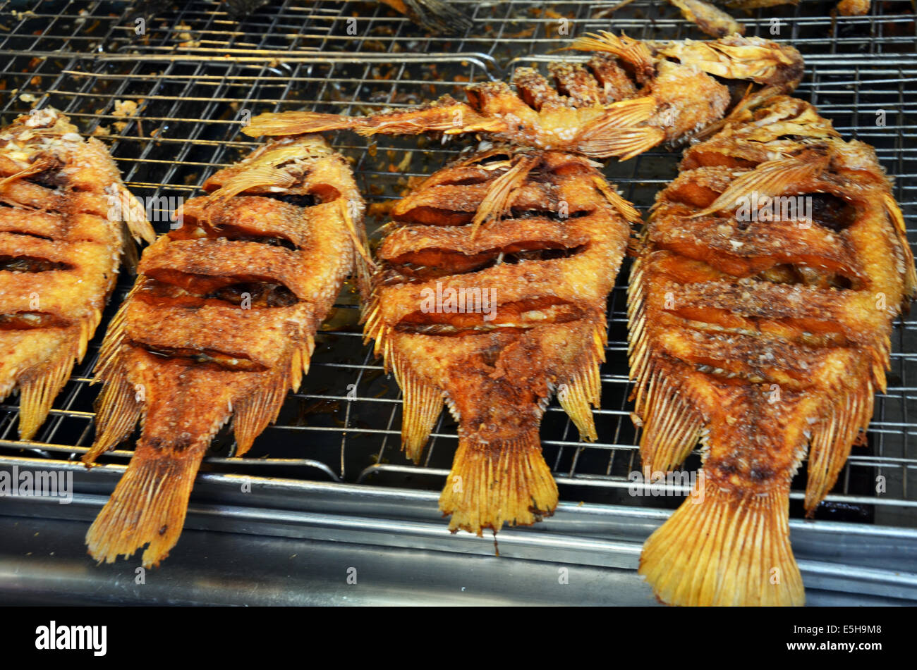 Tilapia Fish Fried Stock Photo - Alamy