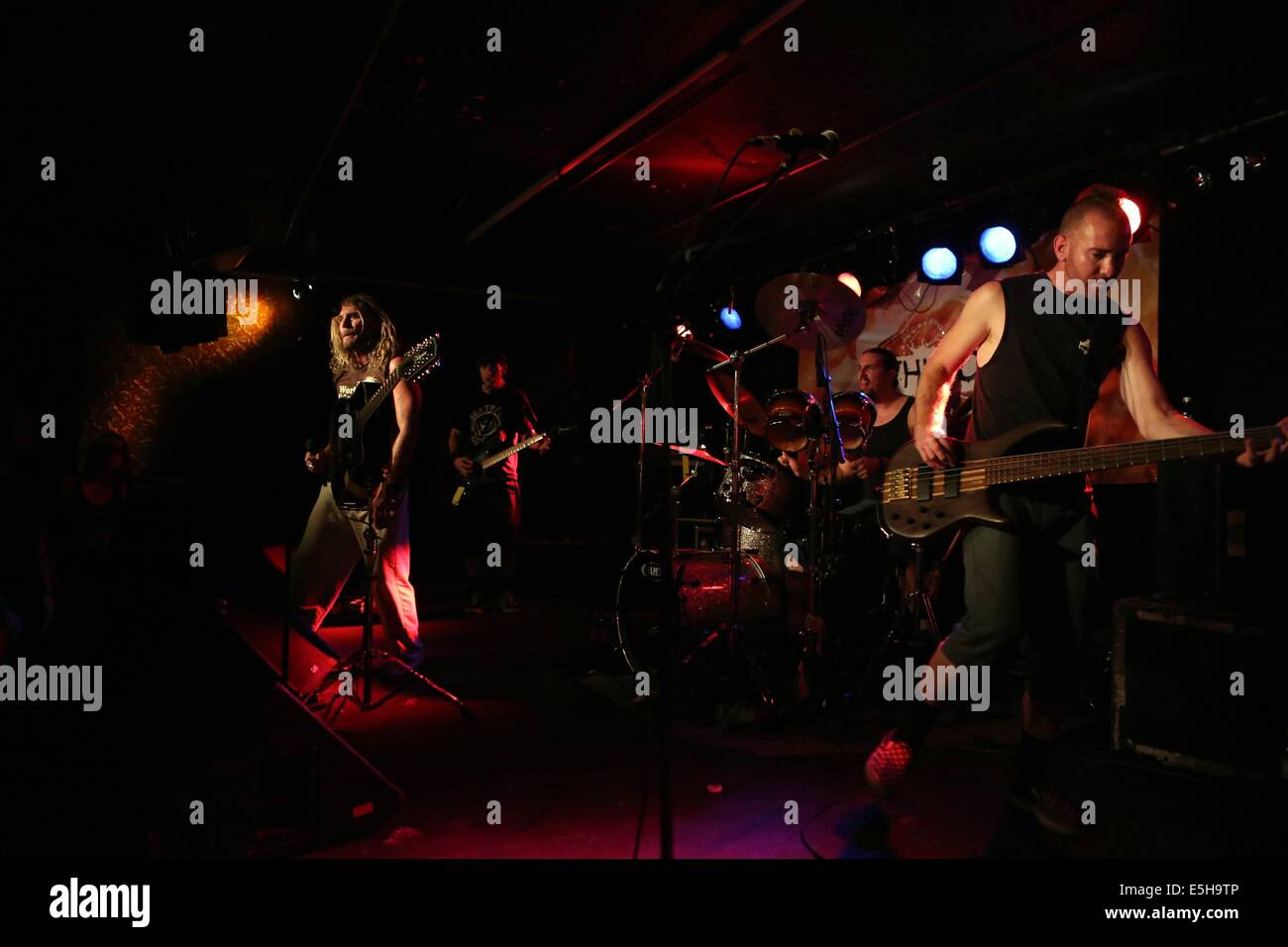 Nachtleben frankfurt hi-res stock photography and images - Alamy