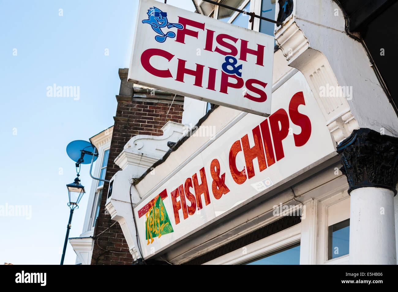 Fish chip shop sign hi-res stock photography and images - Alamy