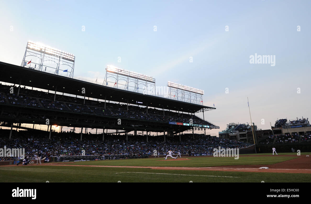 Chicago, USA. The Cubs defeated the Rockies. Tsuyoshi Wada's first ...
