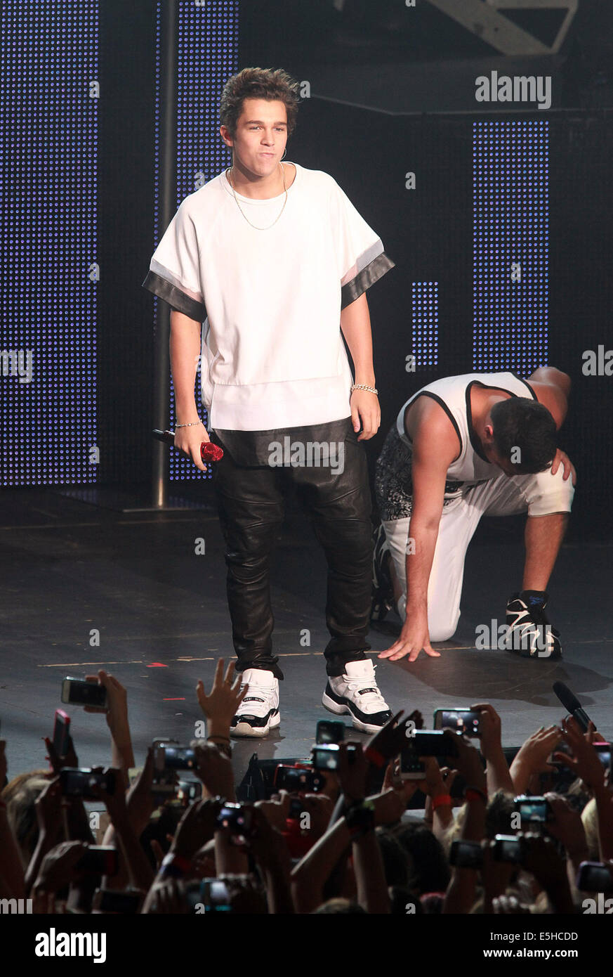 Las Vegas, Nevada, USA. 31st July, 2014. Pop singer-songwriter Austin ...