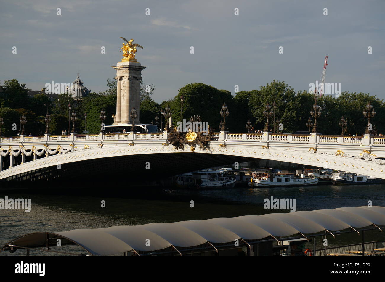 Deck arch bridges hi-res stock photography and images - Alamy