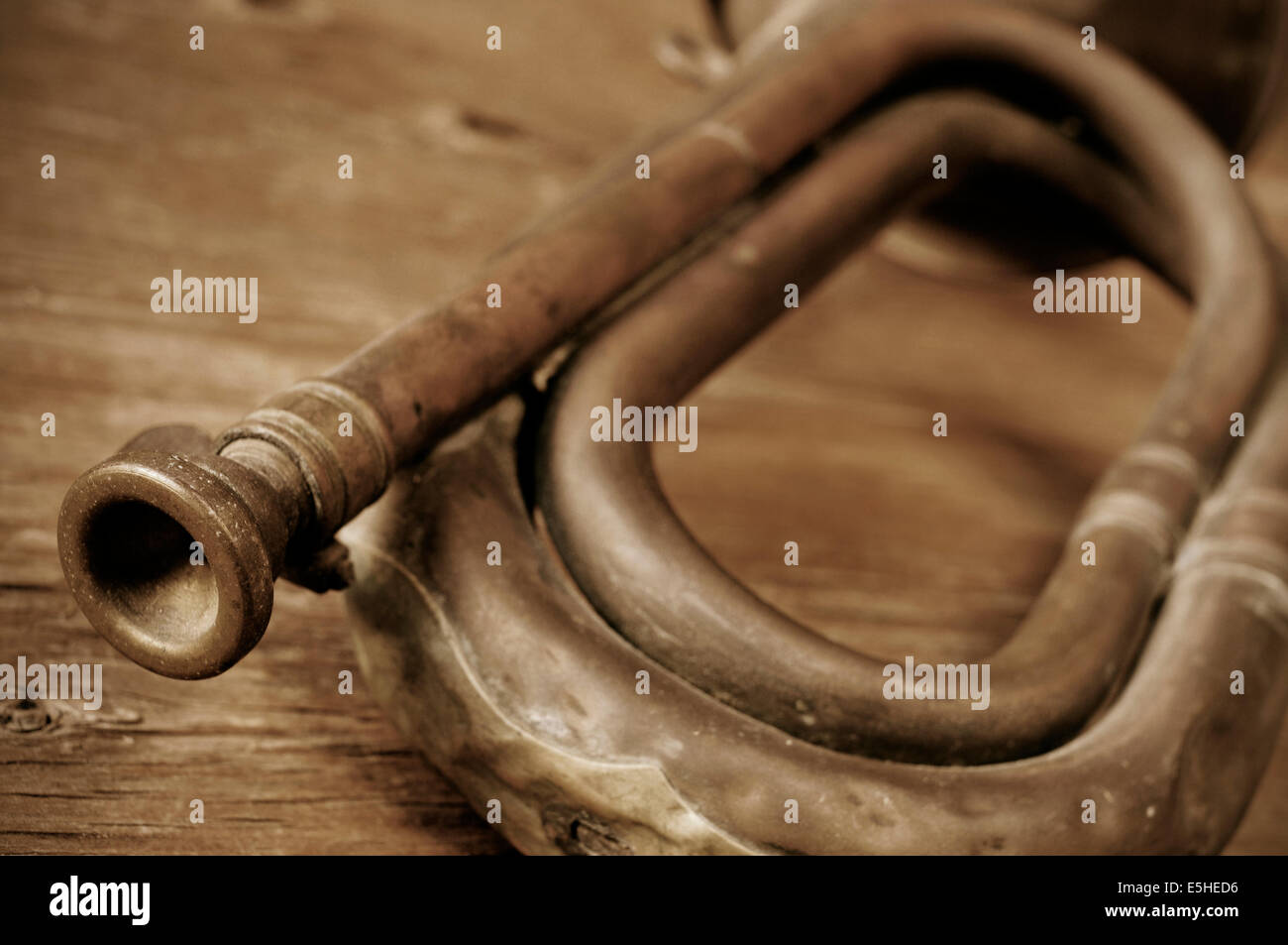 Cavalry bugle hi-res stock photography and images - Alamy