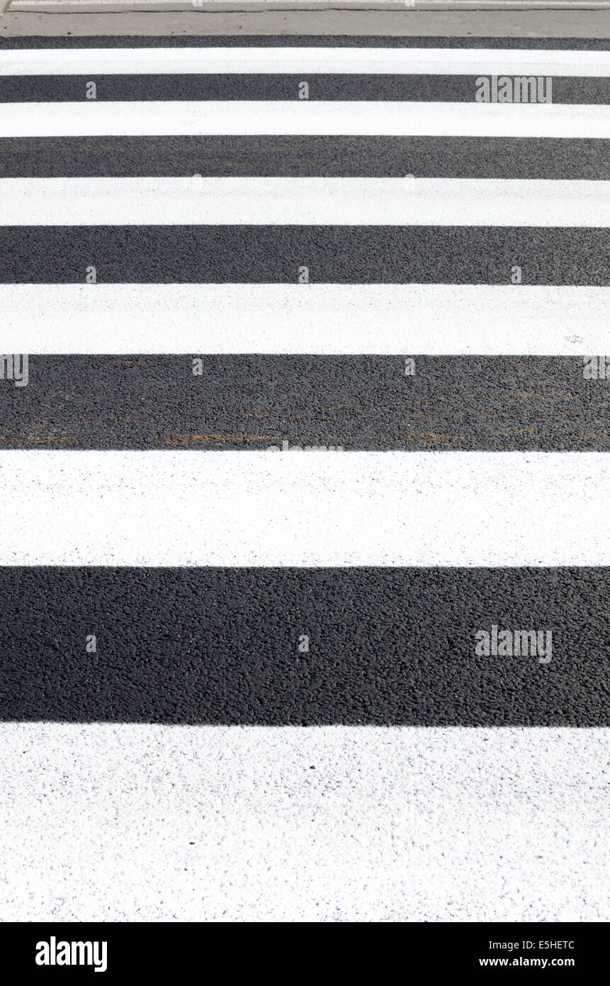 Empty pedestrian crossing hi-res stock photography and images - Alamy