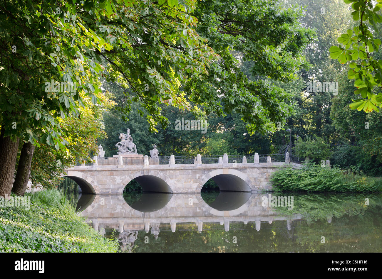 Neoclassical bridge architecture hi-res stock photography and images ...