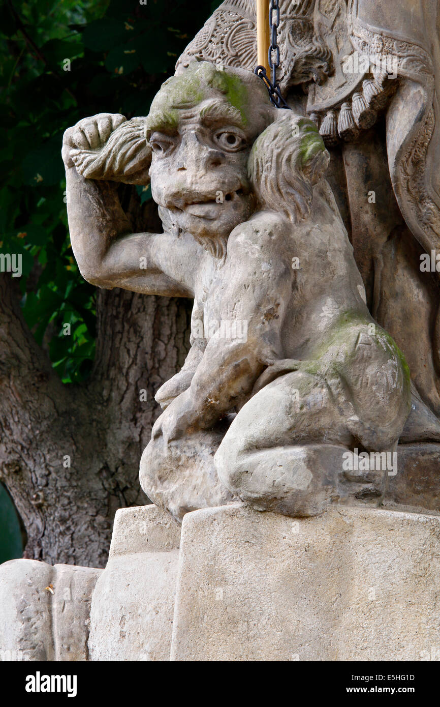 The devil statue hi-res stock photography and images - Alamy