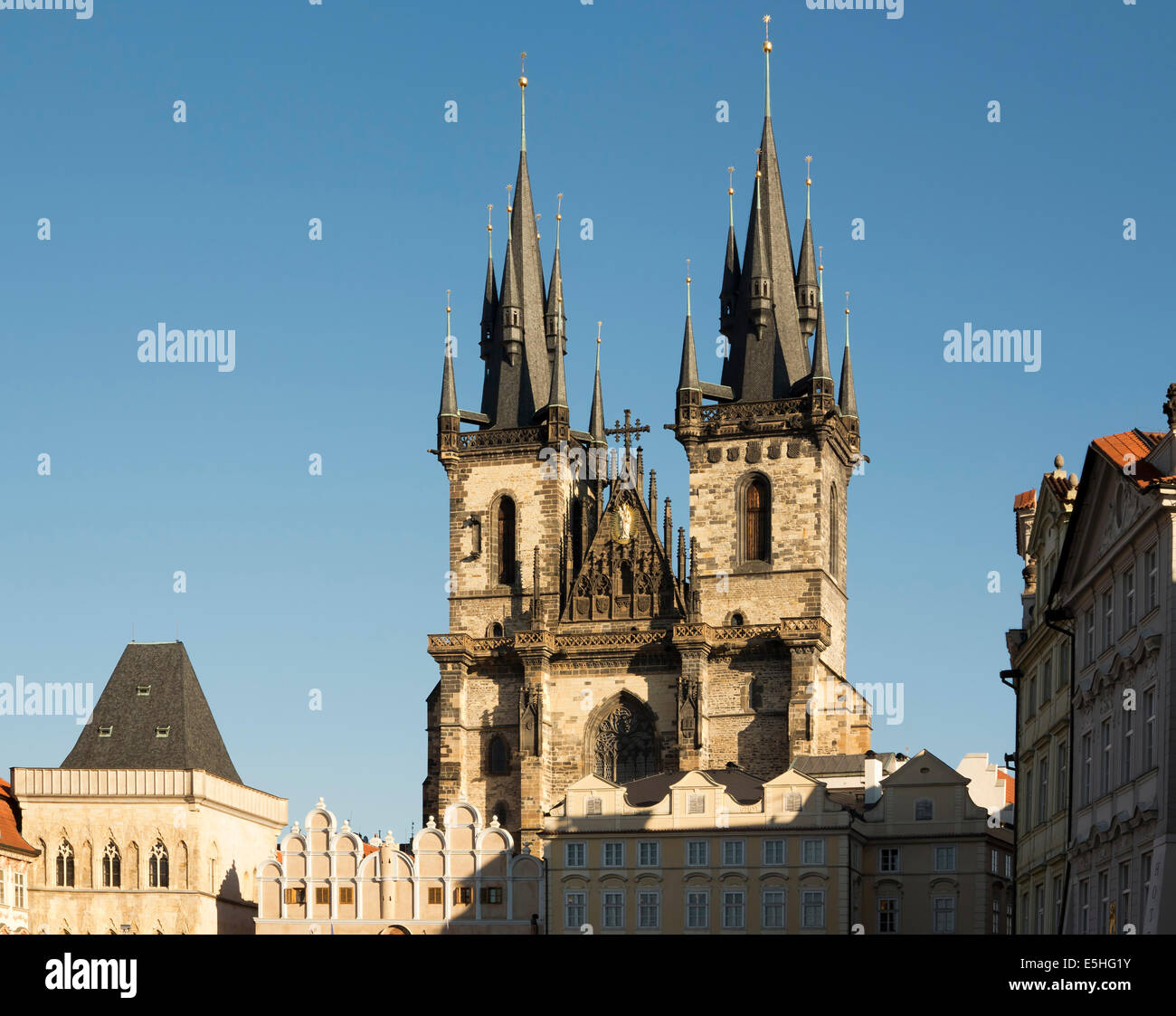 Prague gothic architecture hi-res stock photography and images - Alamy