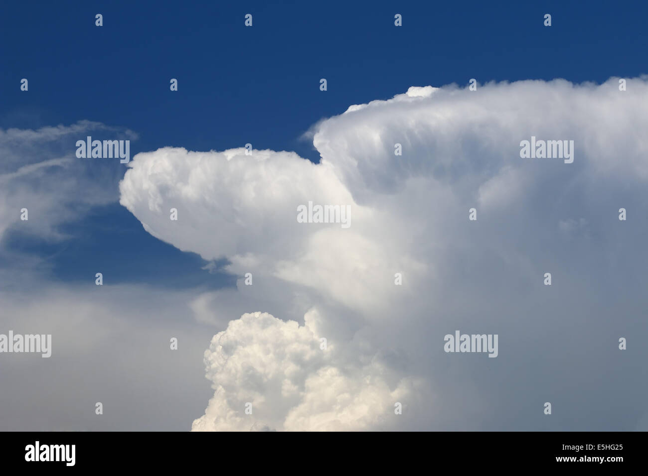 Rising Thunder High Resolution Stock Photography and Images - Alamy