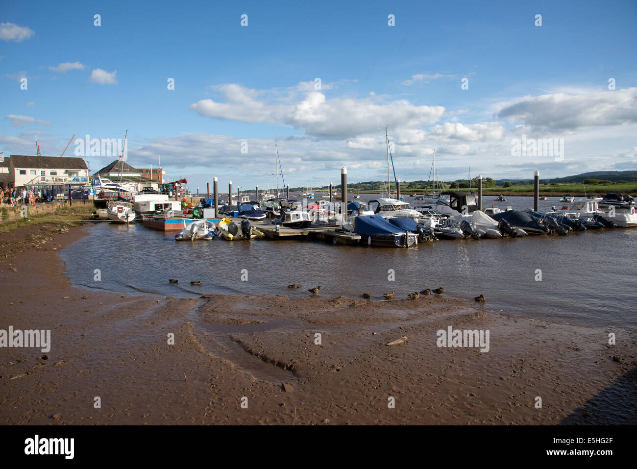 Boats on river exe hi-res stock photography and images - Alamy