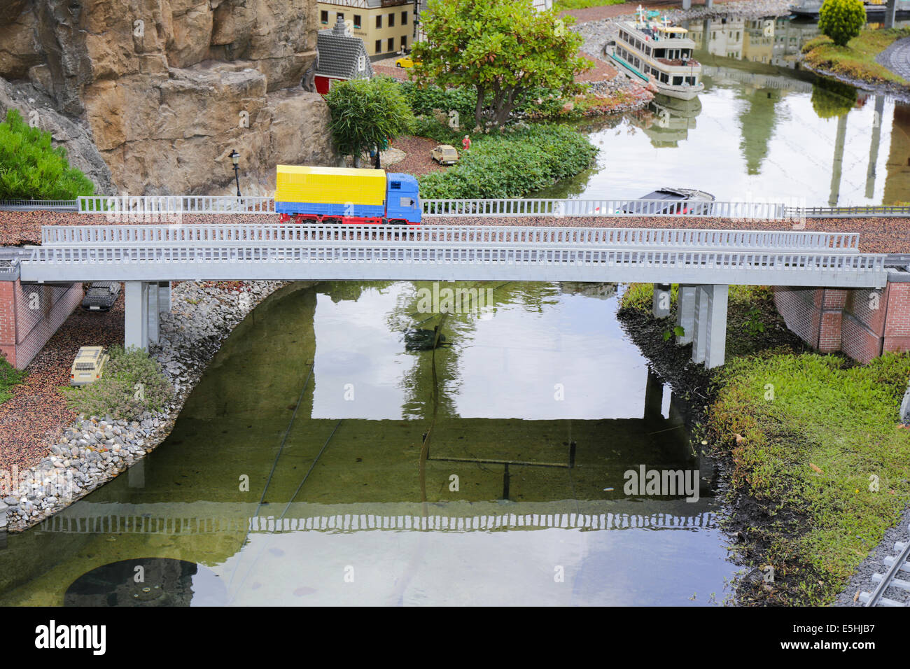 Truck crossing the bridge hi-res stock photography and images - Alamy